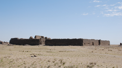 Khar Bukhyn Balgas :: www.touristinfocenter.mn