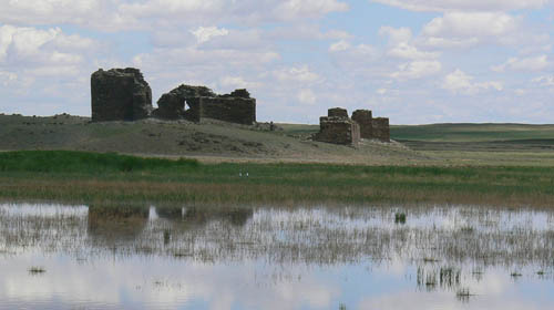 Sum Khukh Burd Lake :: www.touristinfocenter.mn
